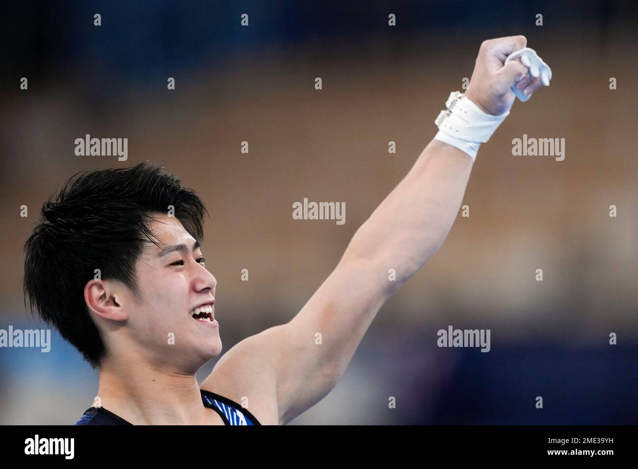 Daiki Hashimoto, of Japan, celebrates after winning the gold medal in ...