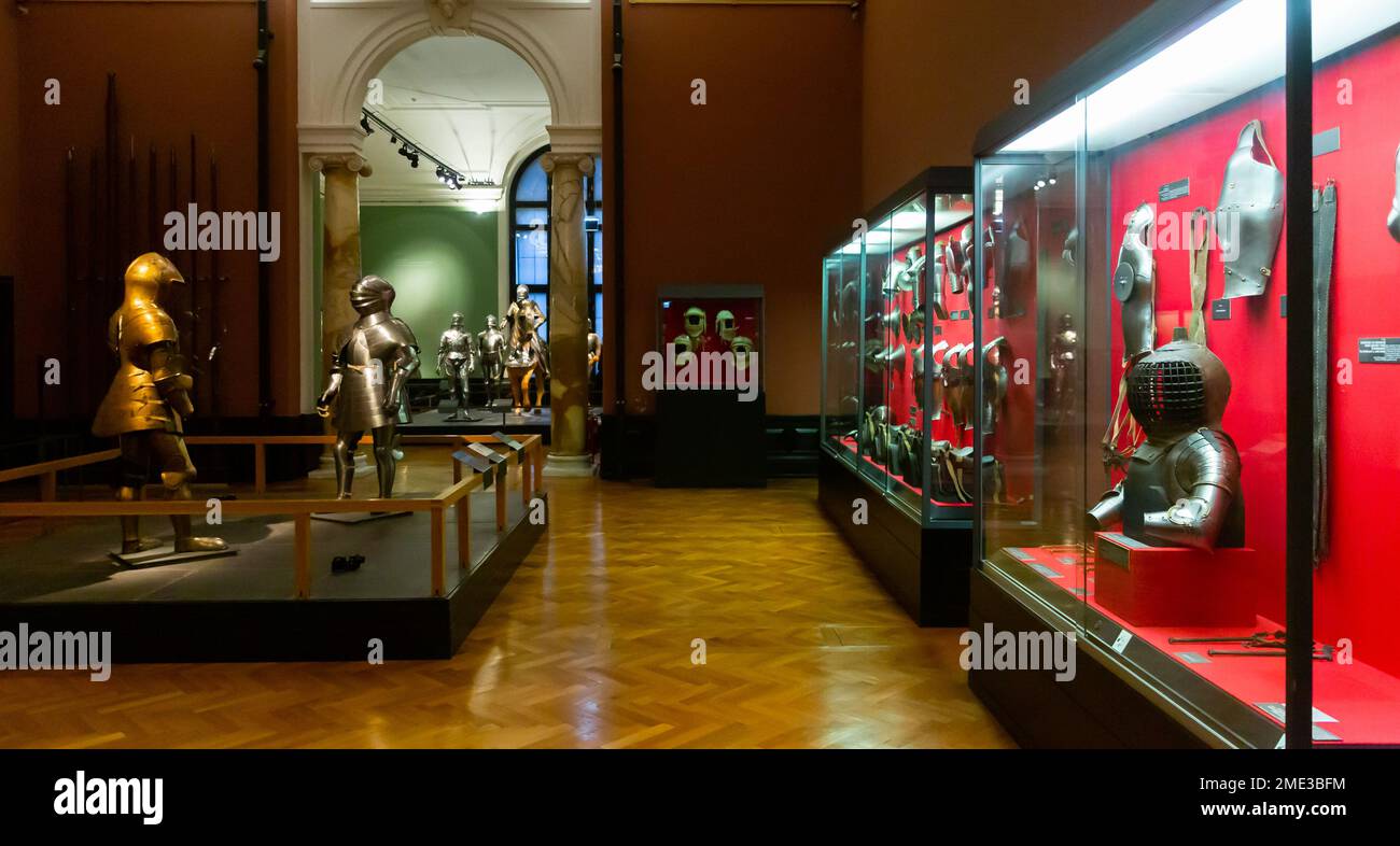 Weltmuseum armoury in Vienna with medieval armor collection Stock Photo ...