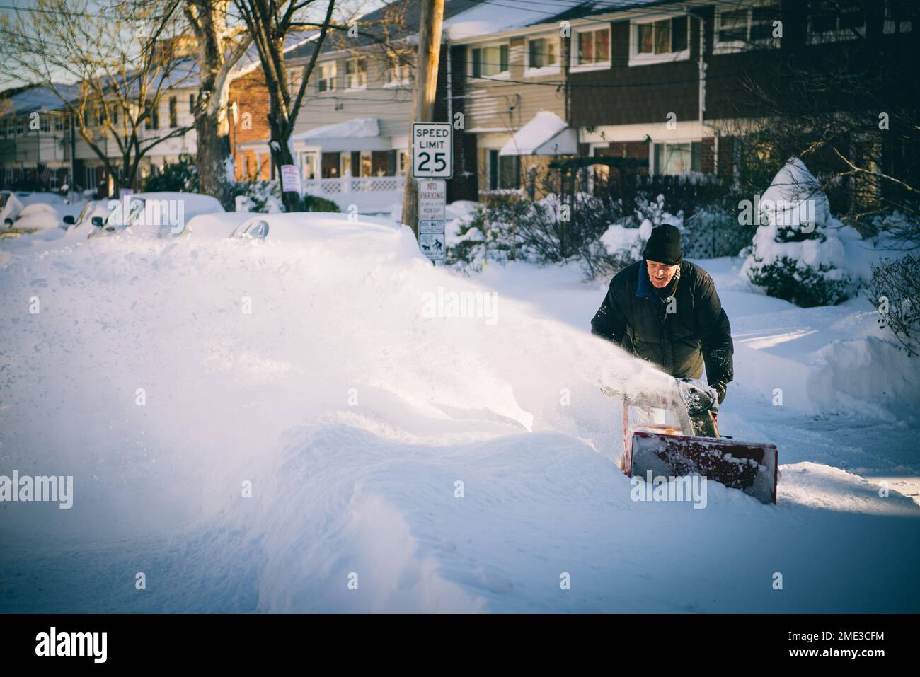Old snow blower hi-res stock photography and images - Alamy