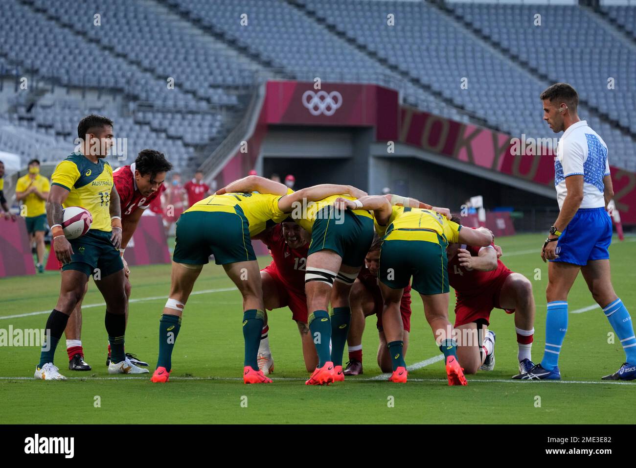 Australia's Maurice Longbottom prepares to feel the ball into the scrum ...