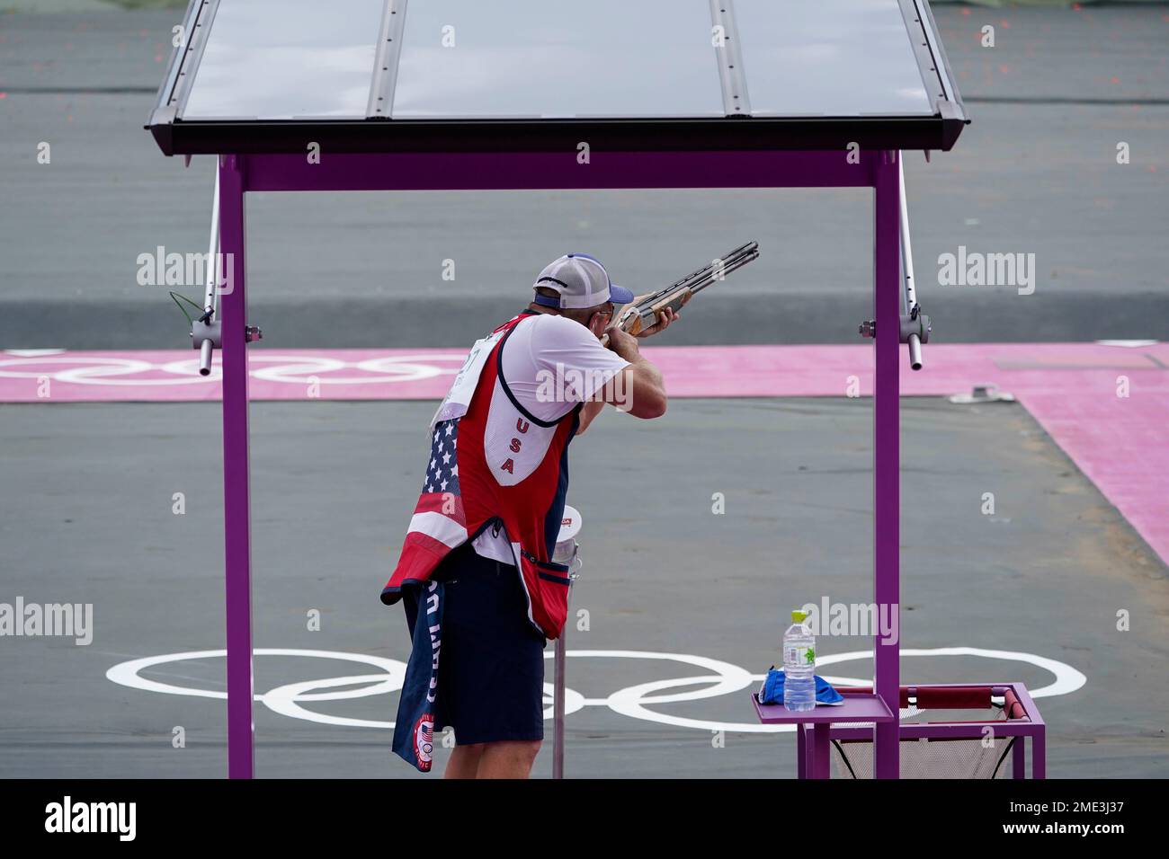Derrick Scott Mein, of the United States, competes in the men's trap at ...