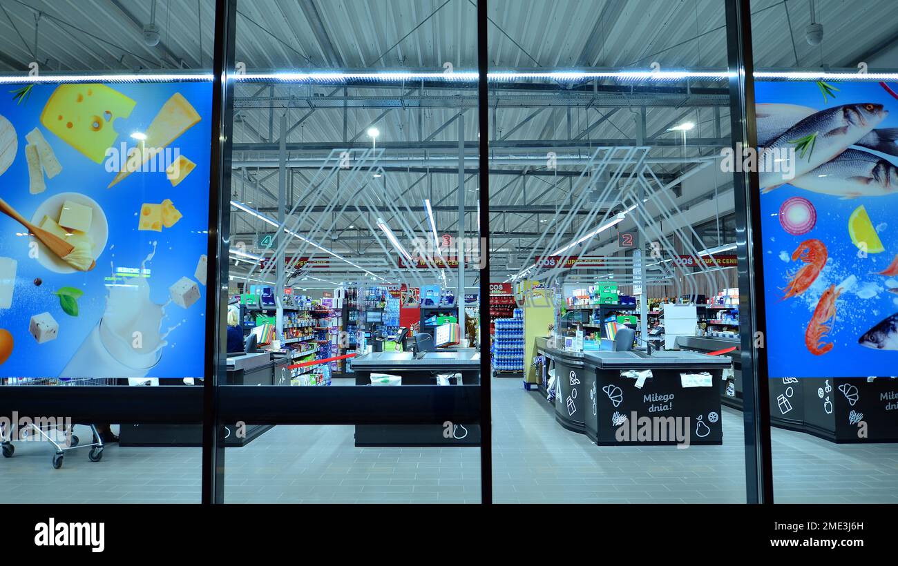 Warsaw, Poland. 29 November 2022. Night view of a supermarket of the ...