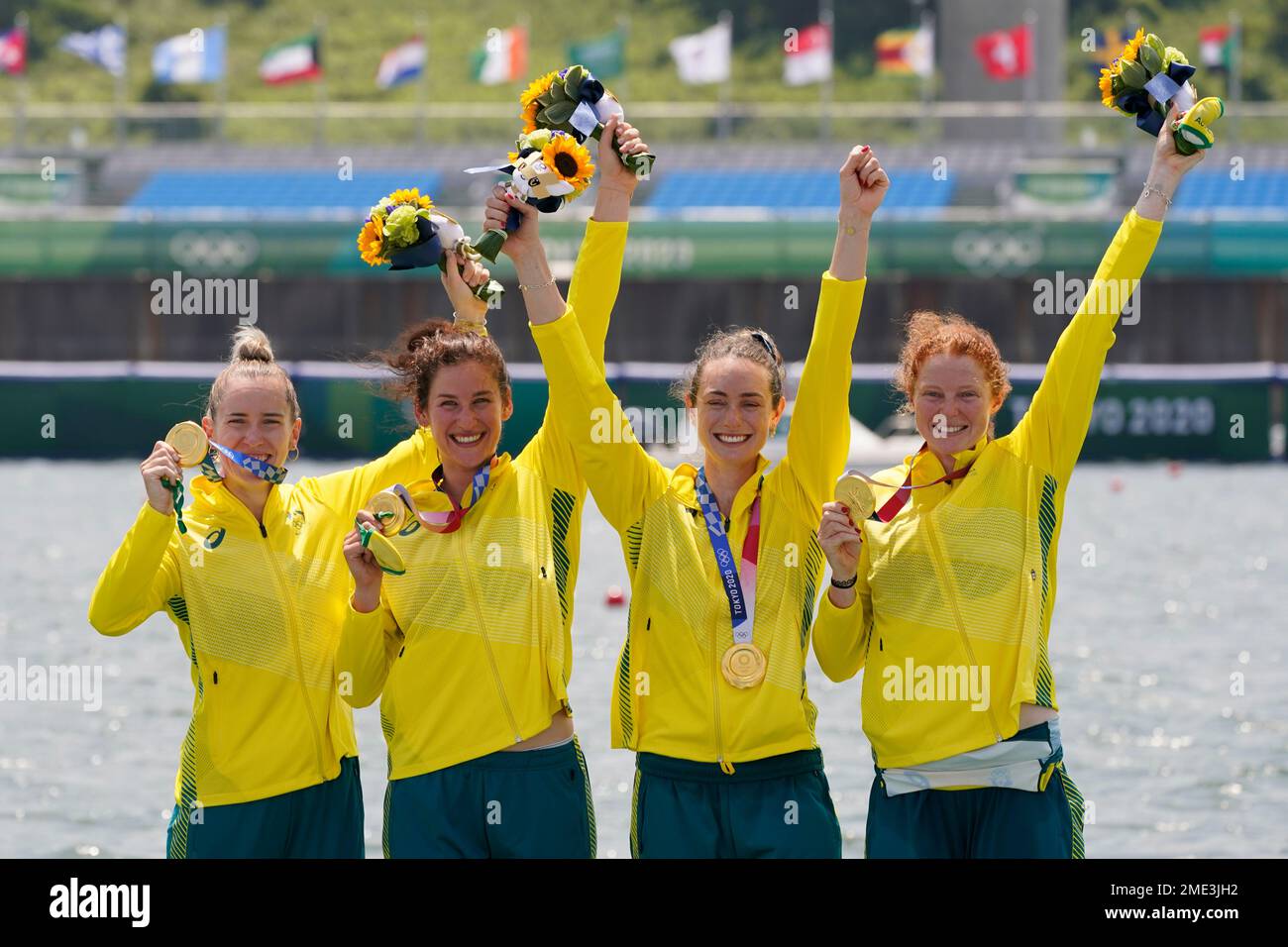 Lucy Stephan, Rosemary Popa, Jessica Morrison and Annabelle McIntyre ...