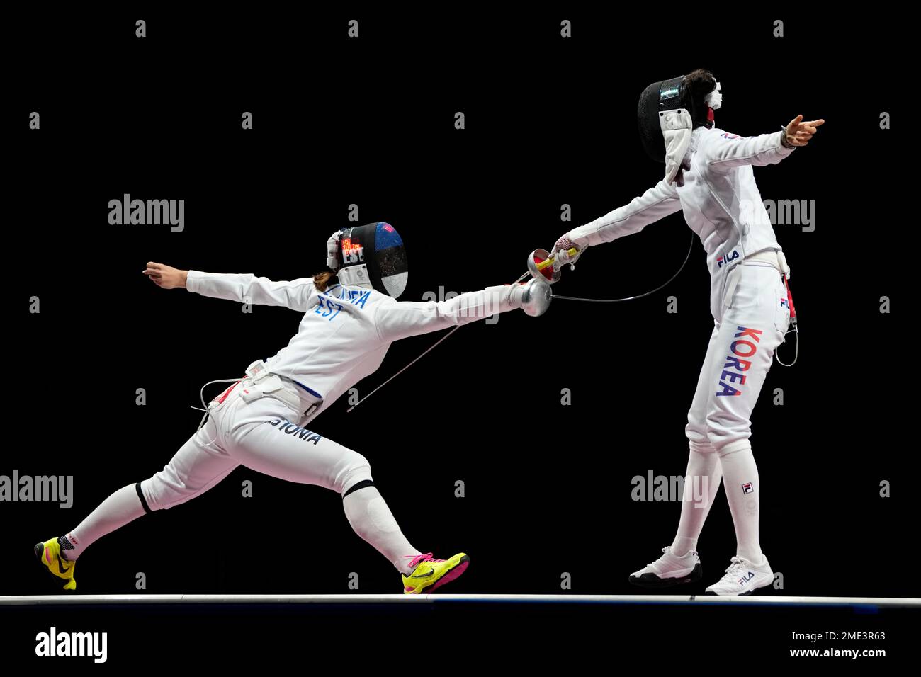 Julia Beljajeva of Estonia, left, and Injeong Choi of South Korea ...