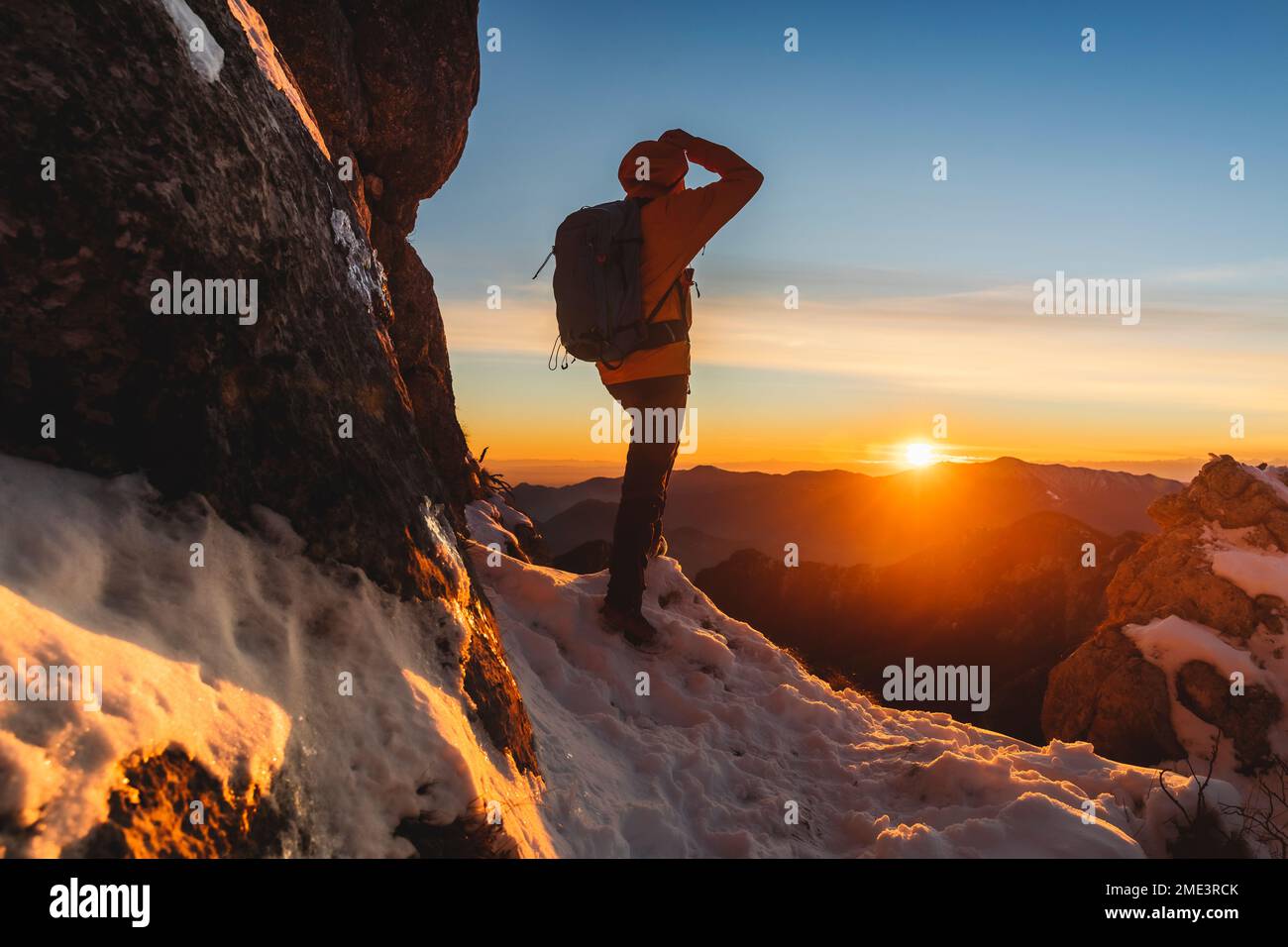 Hiker mountain sunset hi-res stock photography and images - Alamy
