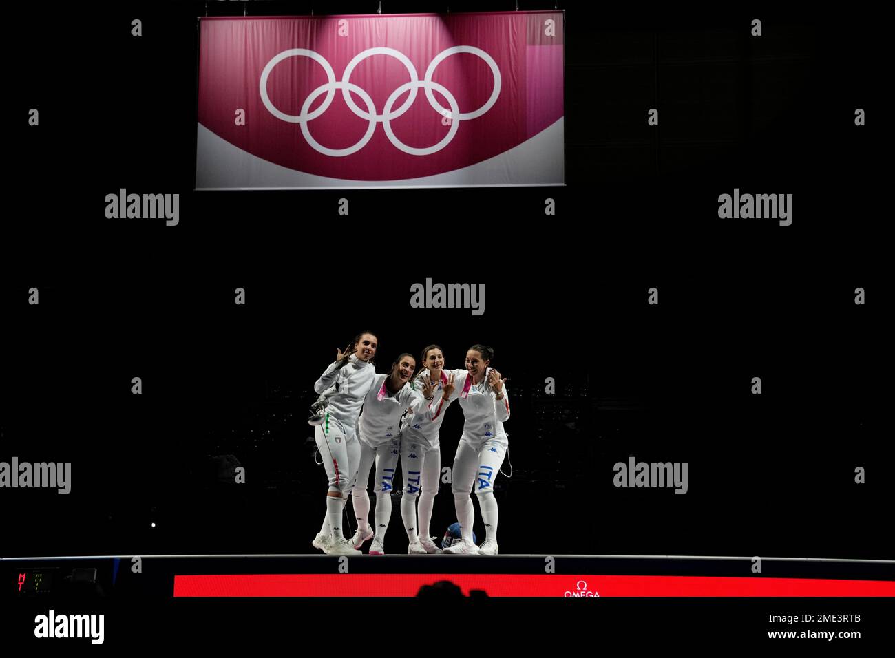 Italy Epee team celebrate defeating Chine in the women's individual ...