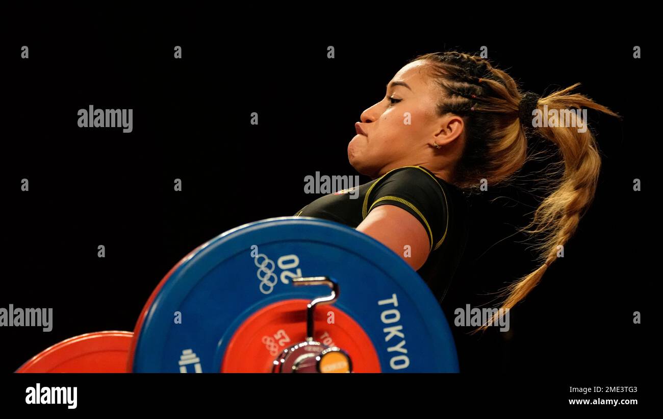Yusleidy Mariana Figueroa Roldan of Venezuela competes in the women's ...