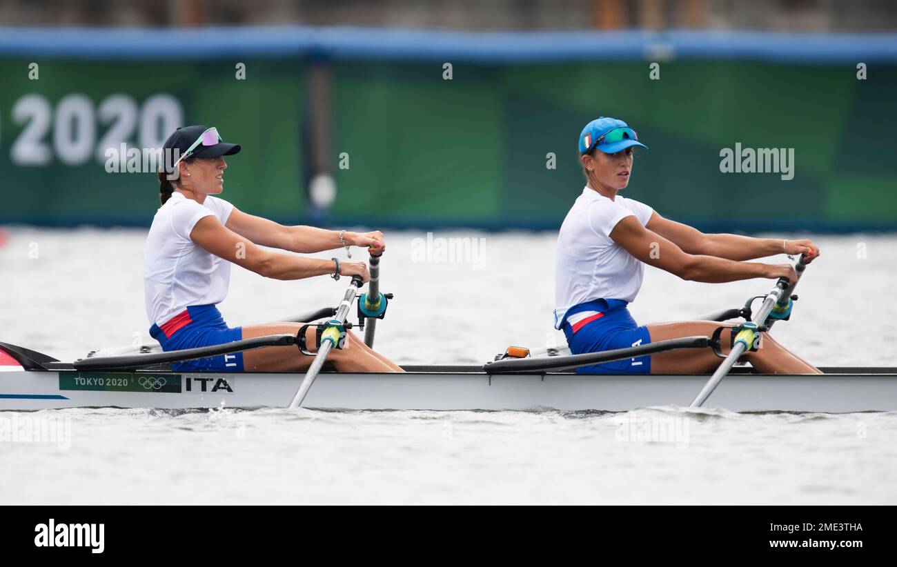 Italy's Alessandra Patelli, left, and Chiara Ondoli train at the 2020 ...