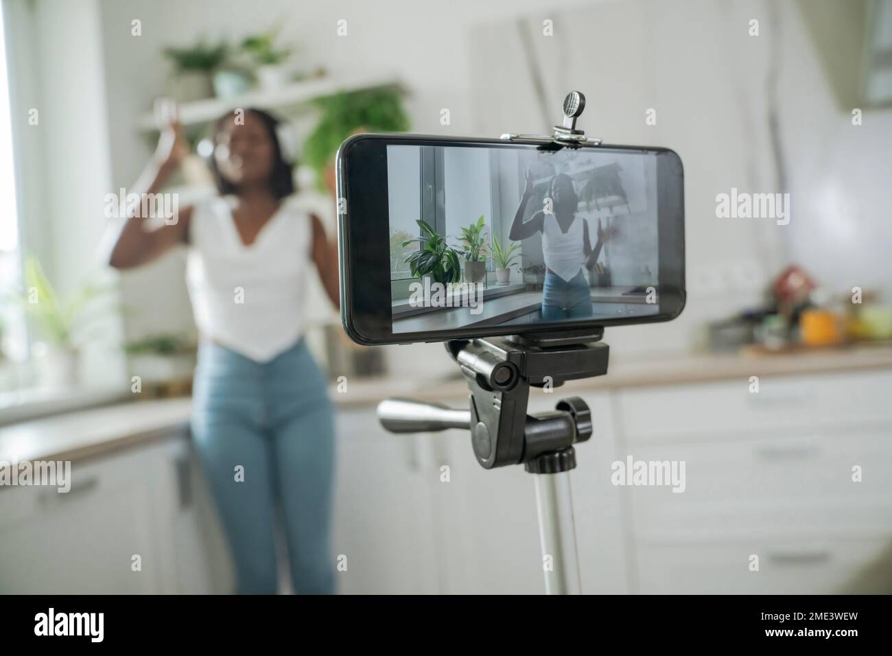 Influencer recording video on smartphone hi-res stock photography and ...