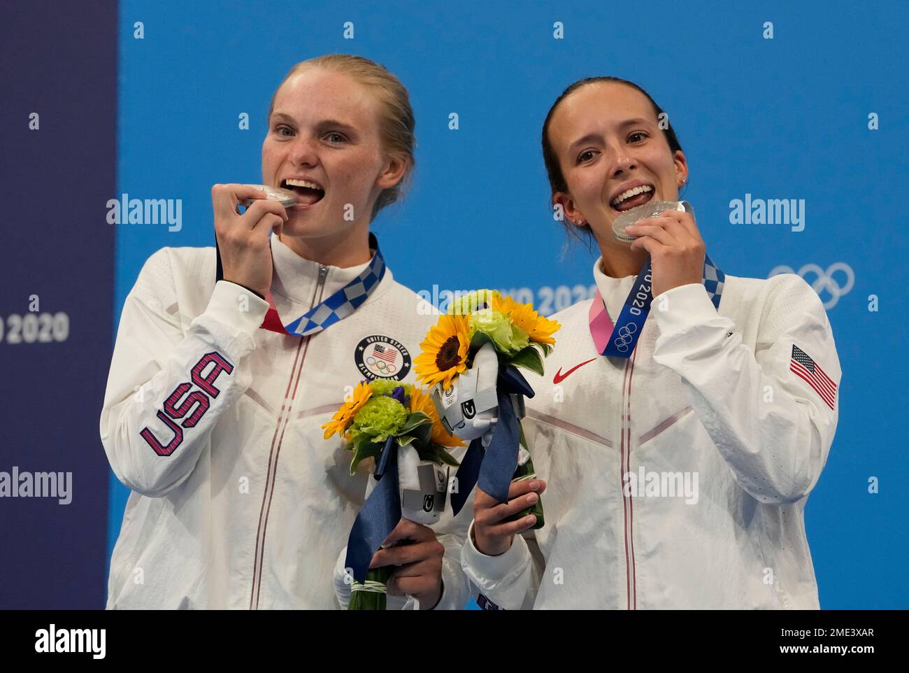 Jessica Parratto and Delaney Schnell of the United States' pose for a ...