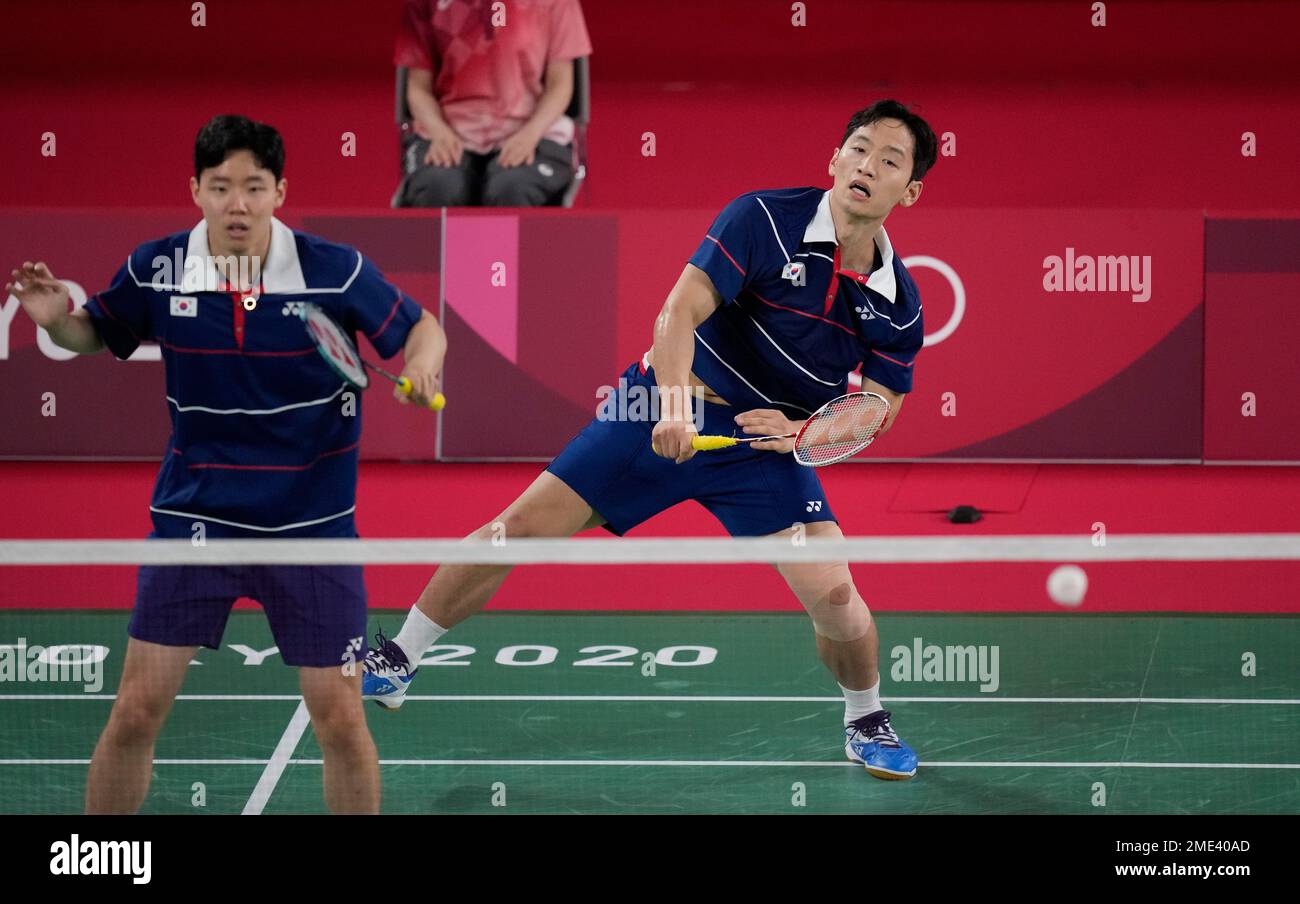 South Korea's Choi Sol-gyu and Seo Sung-jae play against Indonesia's ...