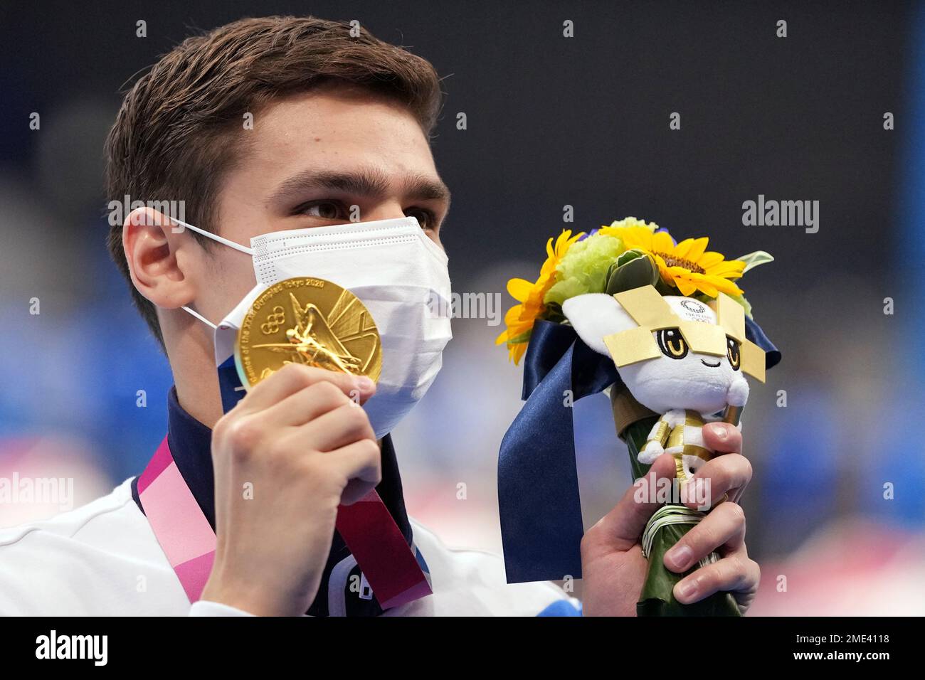 Evgeny Rylov of the Russian Olympic Committee poses with his gold medal ...