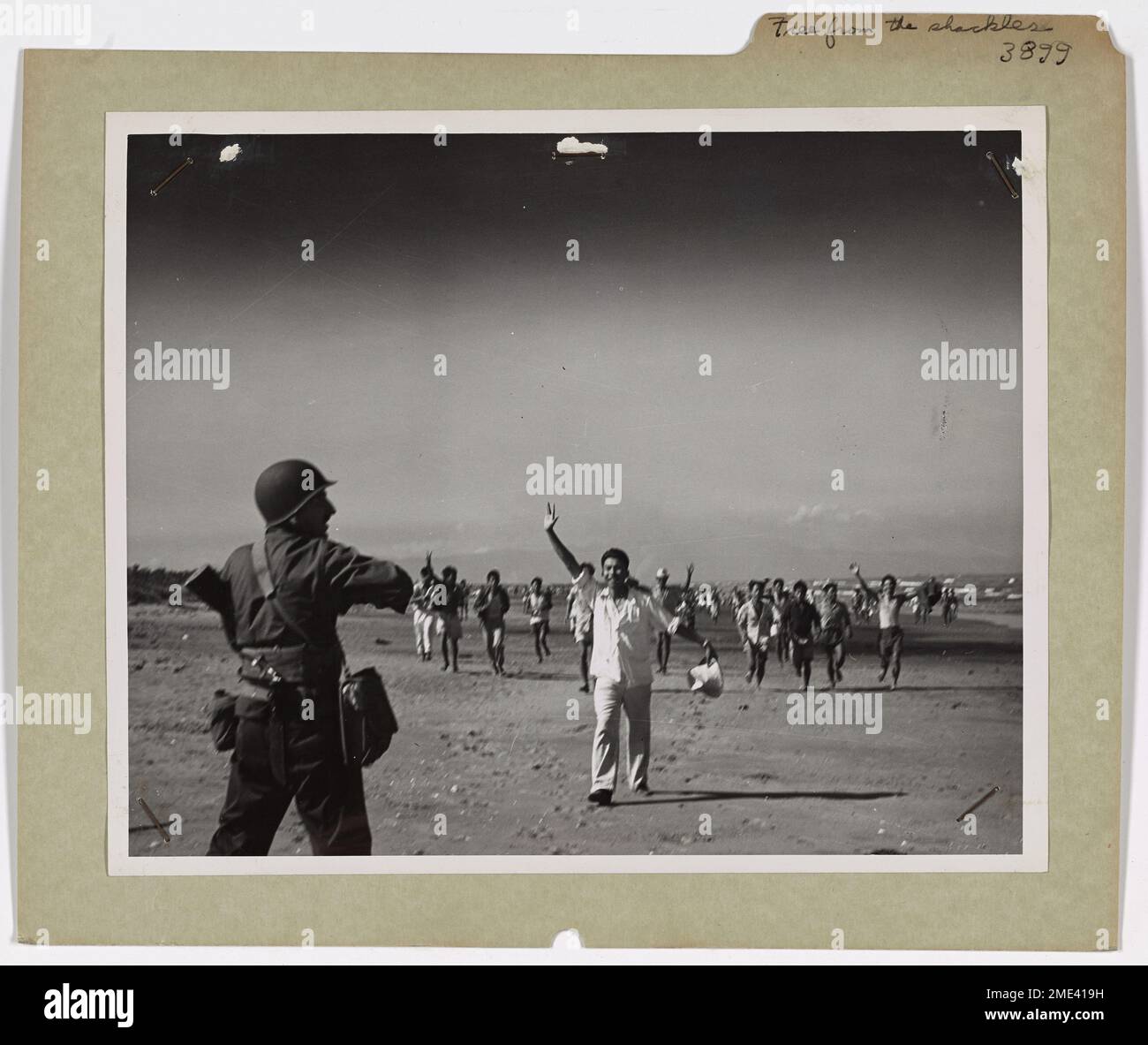 Filipinos celebrate their liberation as American Coast Guardsmen land ...