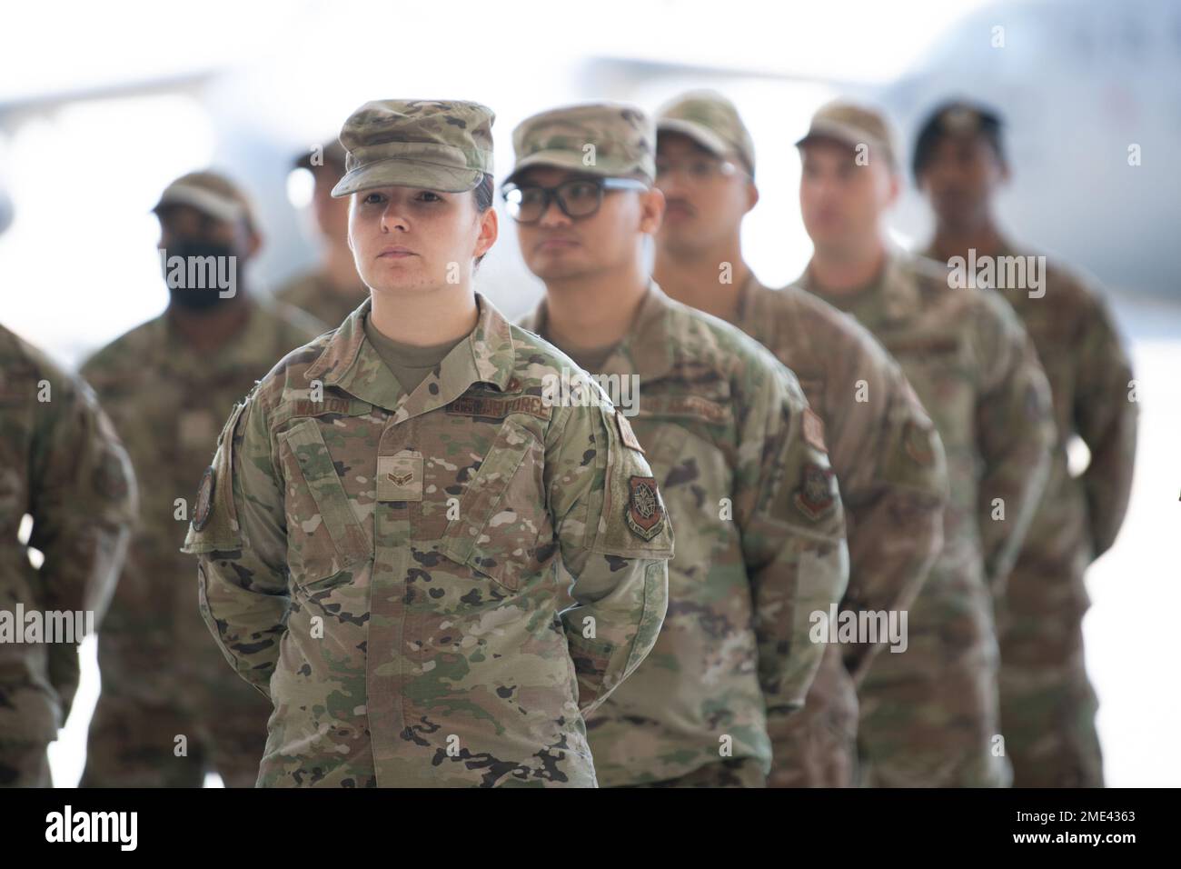 Kenneth travis hi-res stock photography and images - Alamy