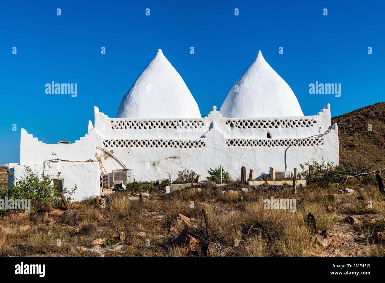 Exterior mausoleum bin ali hi-res stock photography and images - Alamy