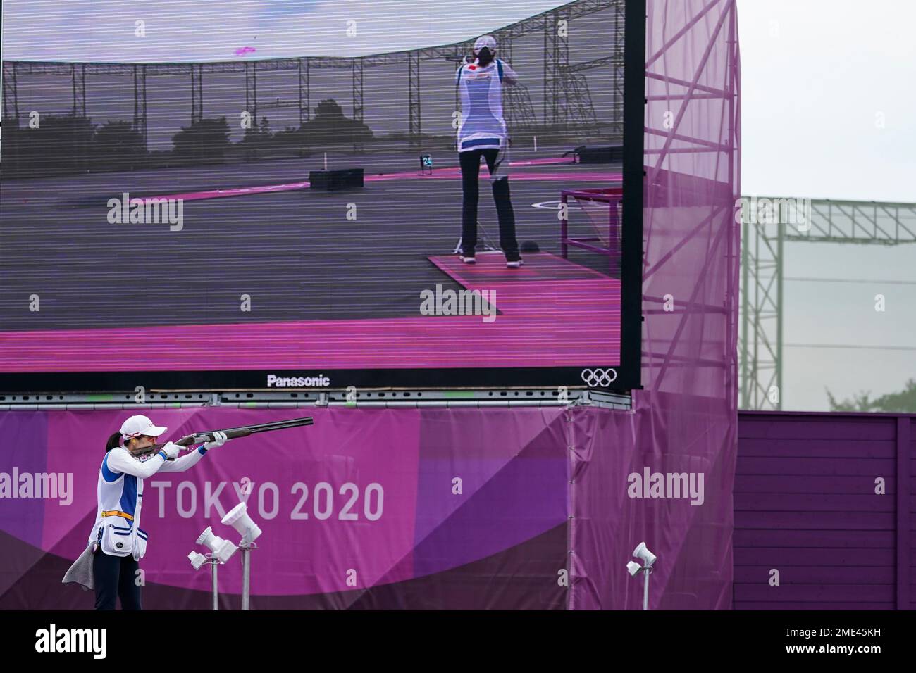 Wei Meng, of China, prepares to compete in the women's skeet at the ...