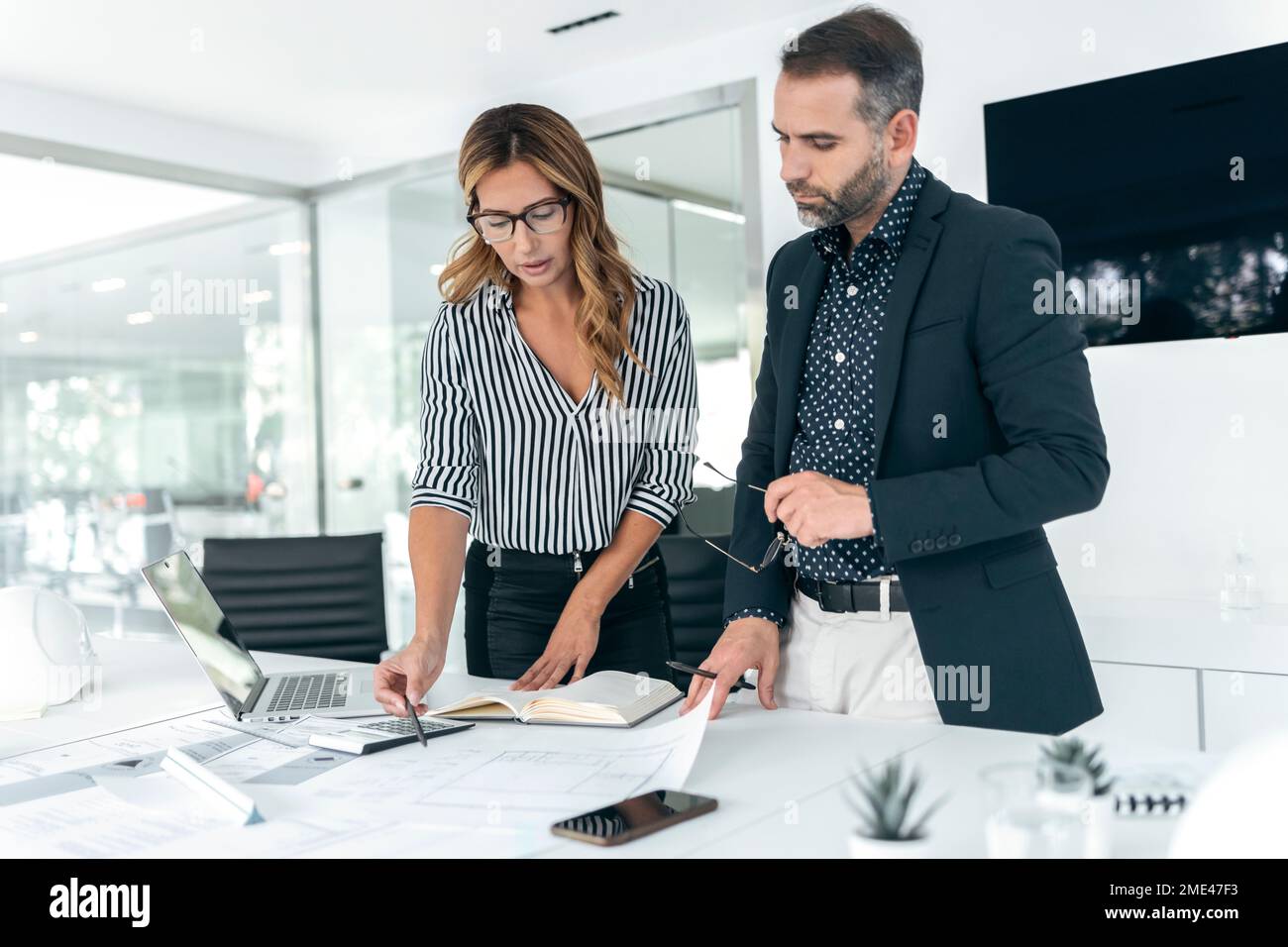 Making plans hi-res stock photography and images - Alamy