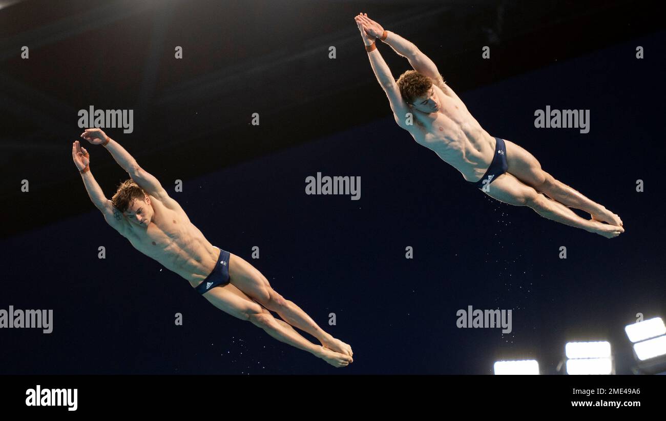 Great Britain's Thomas Daley, left, and Matty Lee compete during the ...