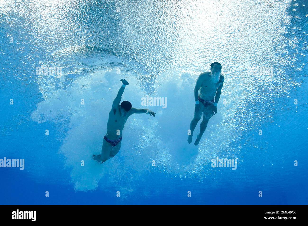 Silver medal winners China's Cao Yuan and Chen Aisen compete in the ...