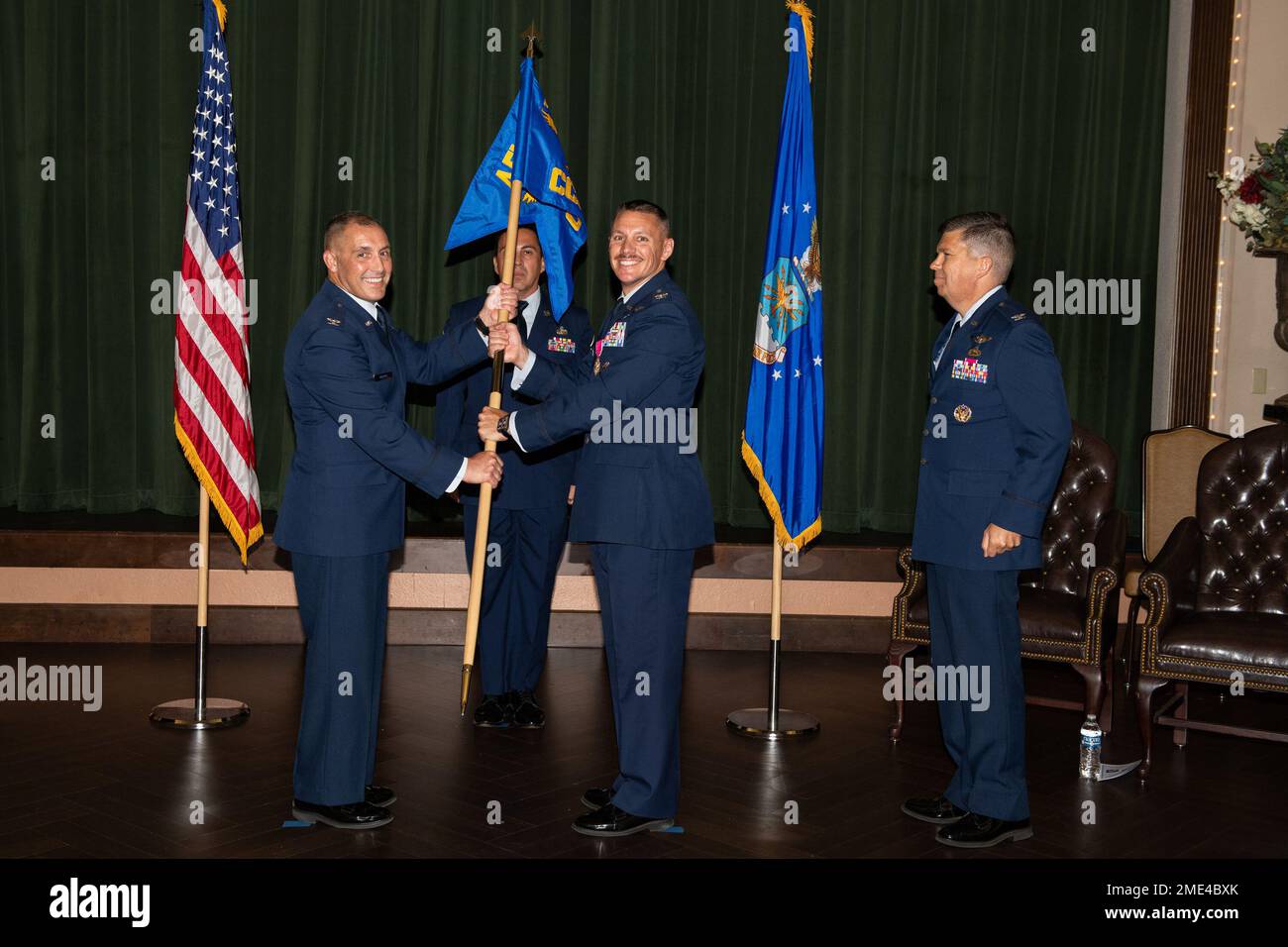 Upper middle joint hi-res stock photography and images - Alamy