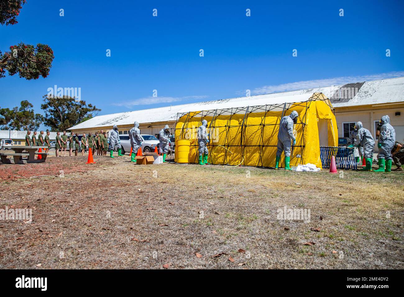 U.S. Marines with Marine Corps Recruit Depot (MCRD) San Diego ...