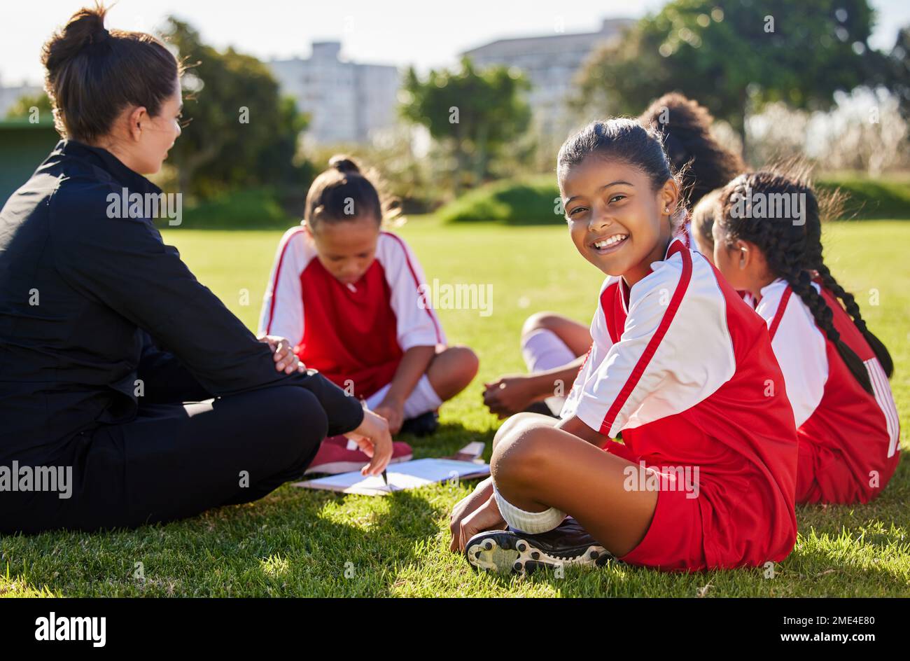 Soccer tactical hi-res stock photography and images - Alamy