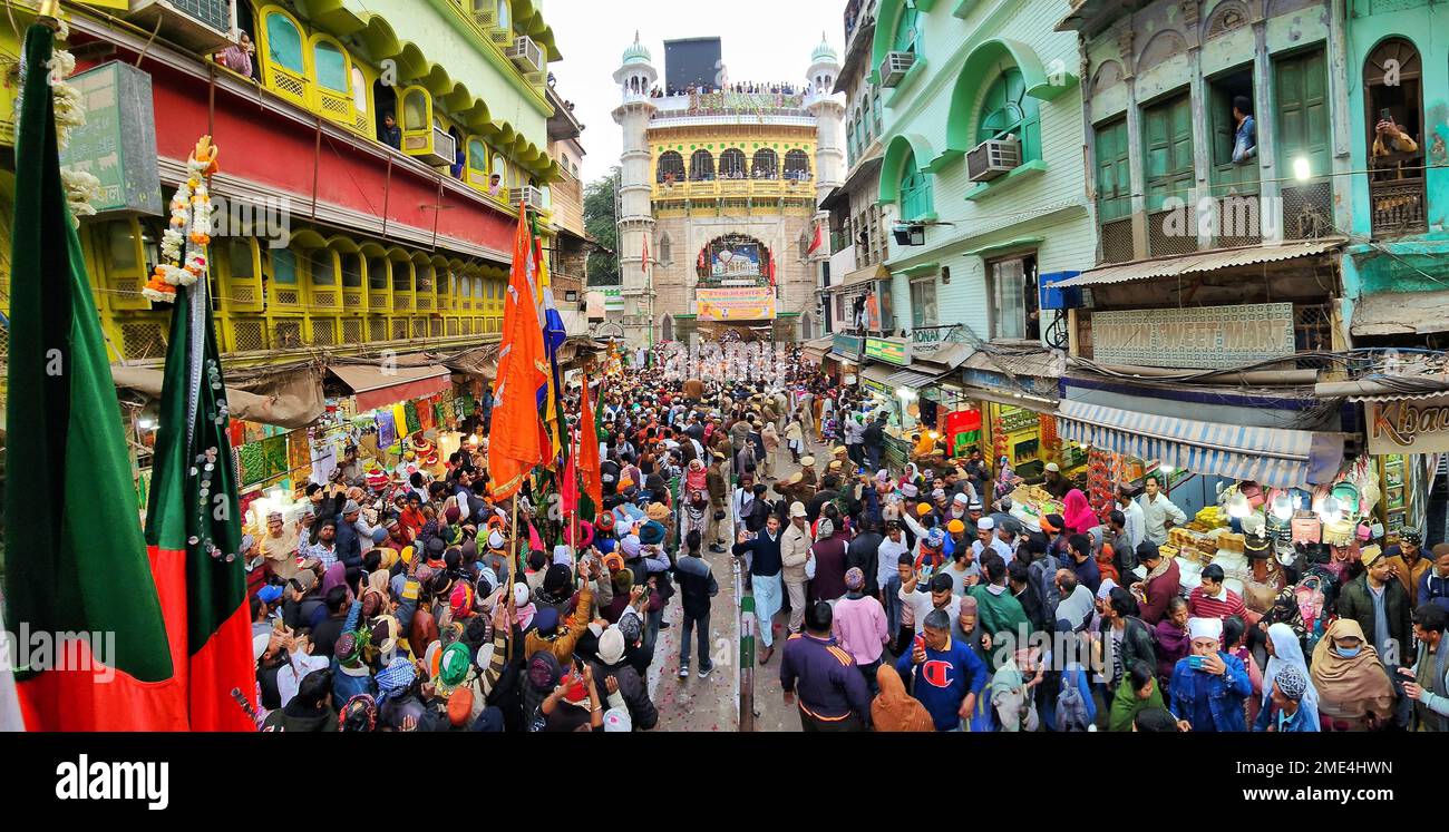 Ajmer, Rajasthan, India. 22nd Jan, 2023. On the occasion of the 811th ...