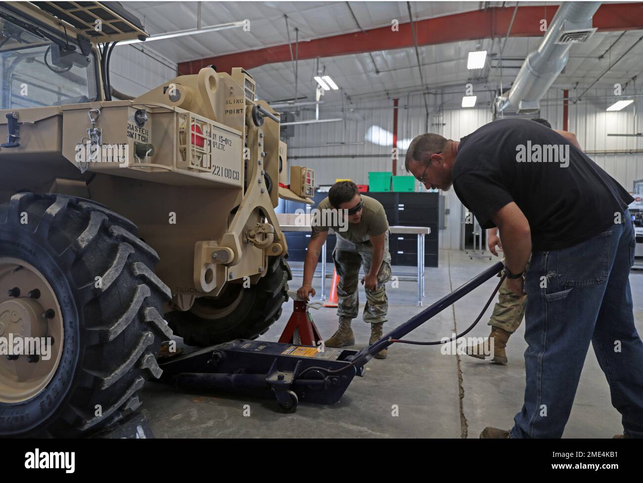 Light capability rough terrain forklift hi-res stock photography and ...