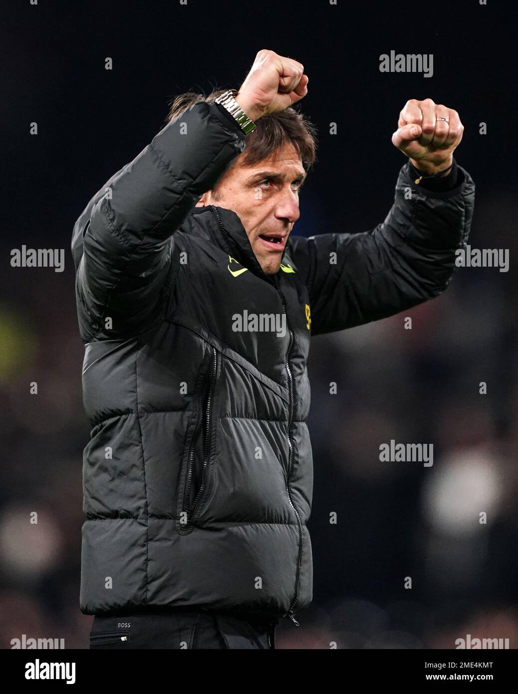 Tottenham Hotspur manager Antonio Conte celebrates victory after the ...