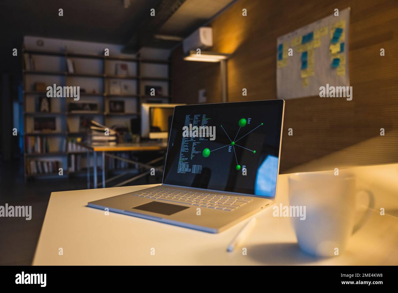 Diagram data hi-res stock photography and images - Alamy