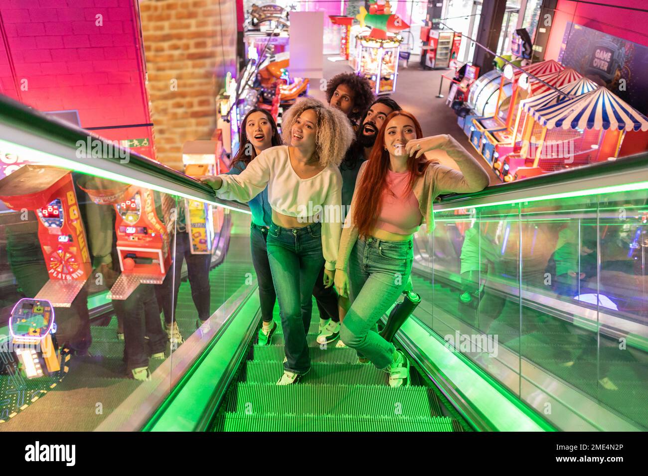 Horizontal view escalator moving up hi-res stock photography and images ...