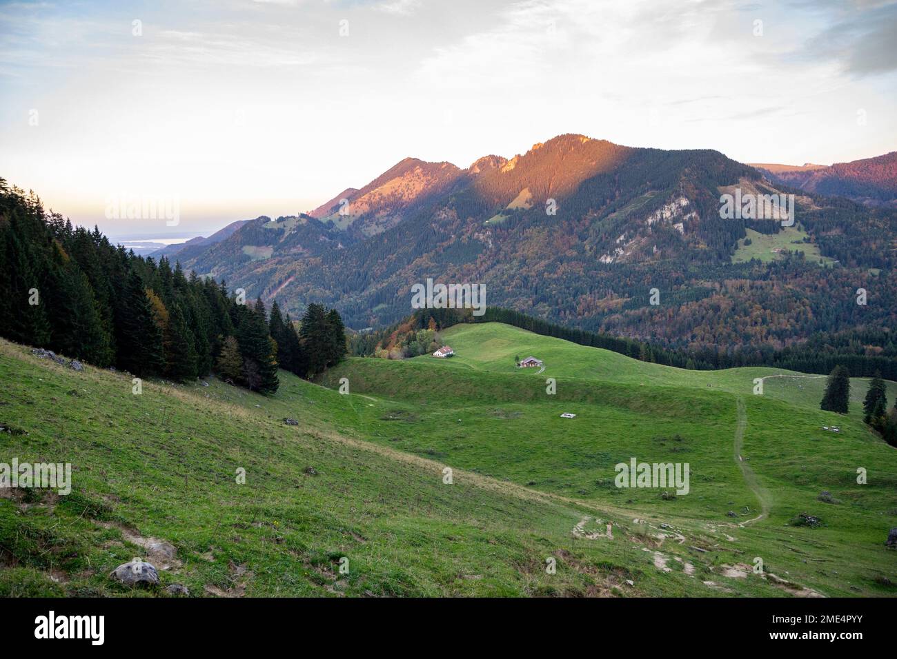 Majestic mountain ranges hi-res stock photography and images - Alamy