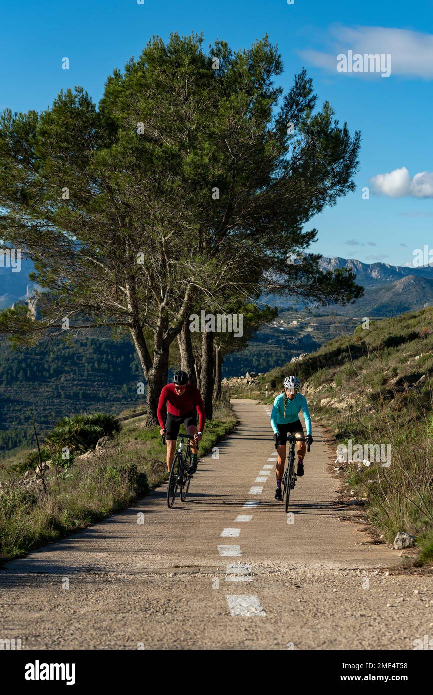 Riding cycles hi-res stock photography and images - Alamy