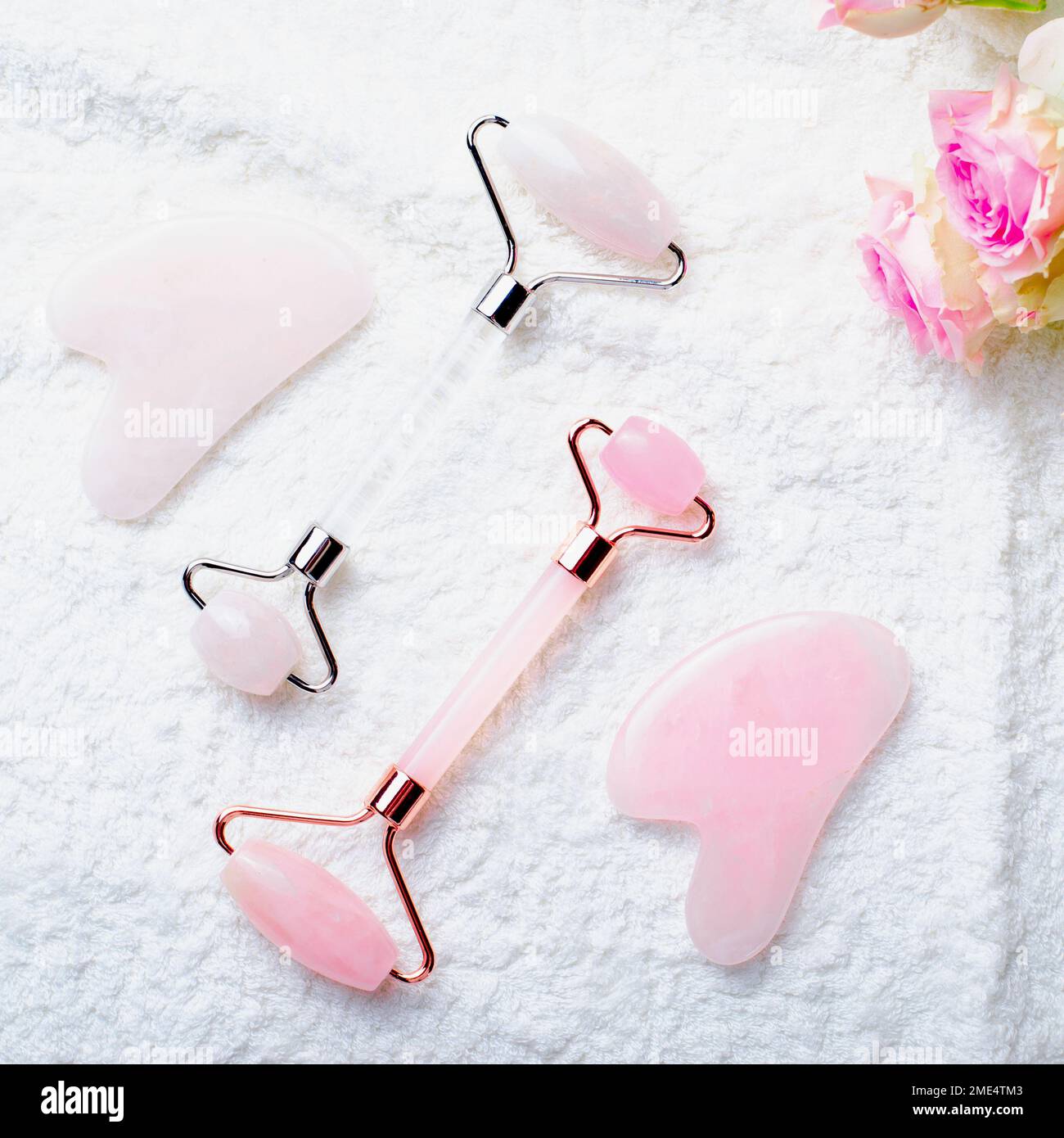 Rose Quartz Roller and Gua Sha Tool, Facial Lifting Scraping Massage ...