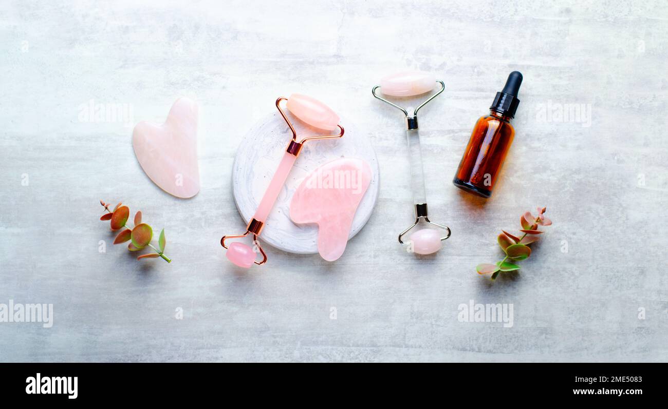 Rose Quartz Roller and Gua Sha Tool, Facial Lifting Scraping Massage ...