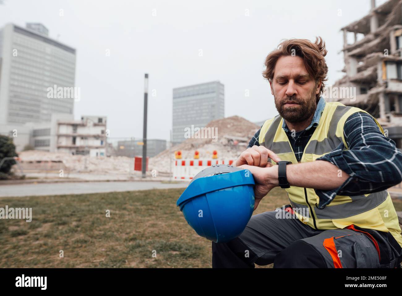 All on watch hi-res stock photography and images - Alamy