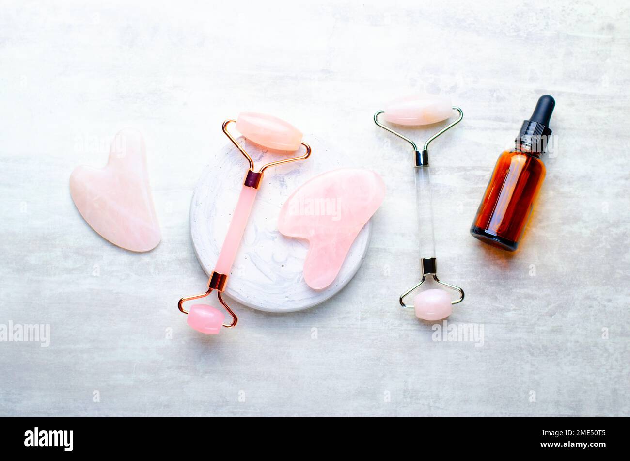 Rose Quartz Roller and Gua Sha Tool, Facial Lifting Scraping Massage ...