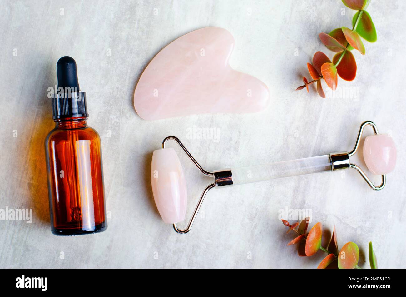 Rose Quartz Roller and Gua Sha Tool, Facial Lifting Scraping Massage ...