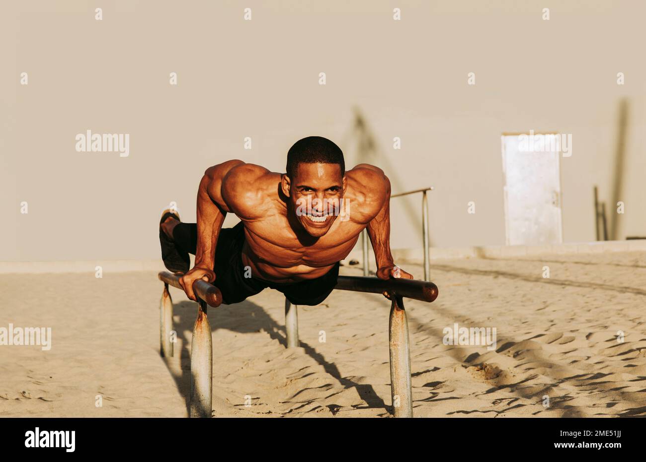 Parallel bars for men hi-res stock photography and images - Alamy