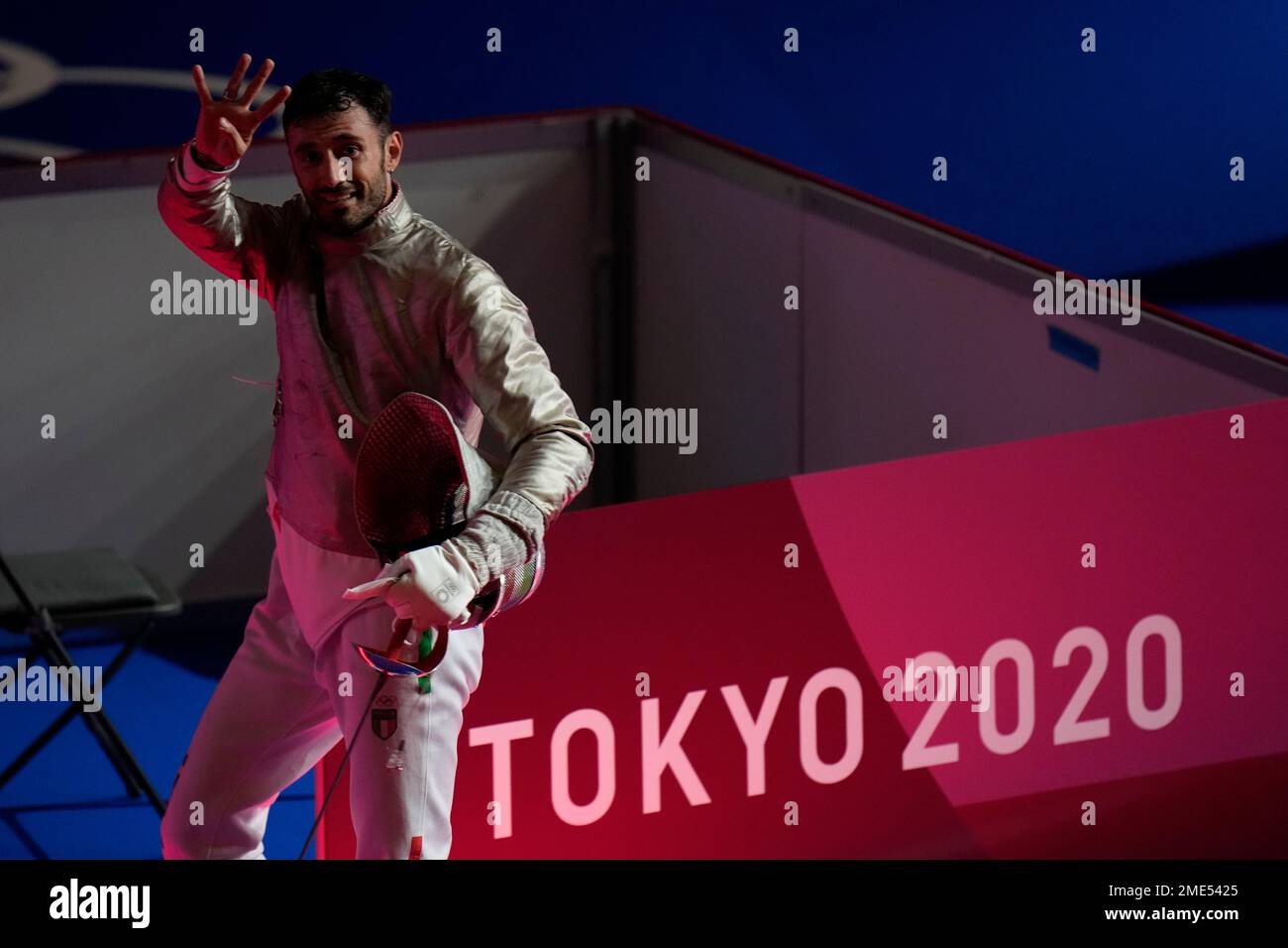 Luigi Samele of Italy celebrates defeating Kim Junghwan of South Korea ...