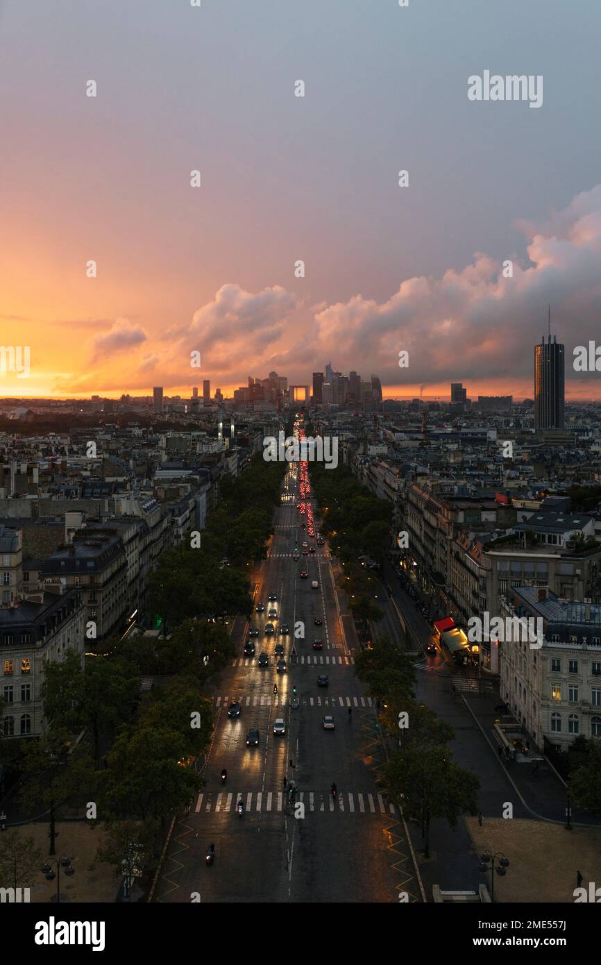 France, Ile-de-France, Paris, Traffic along city street seen from top ...