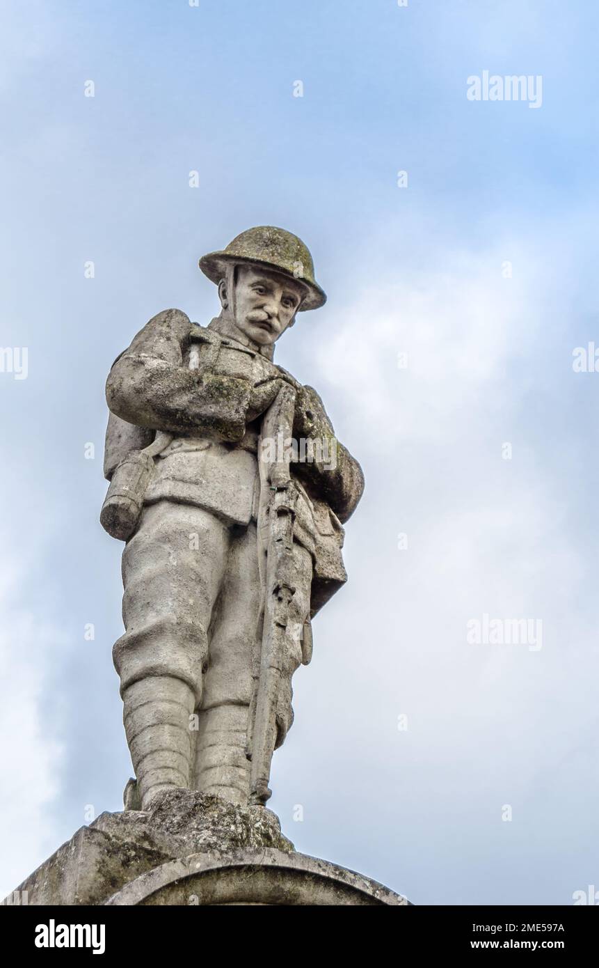 COTTENHAM, ENGLAND, UK - DECEMBER 30, 2013: Statue in the village of ...