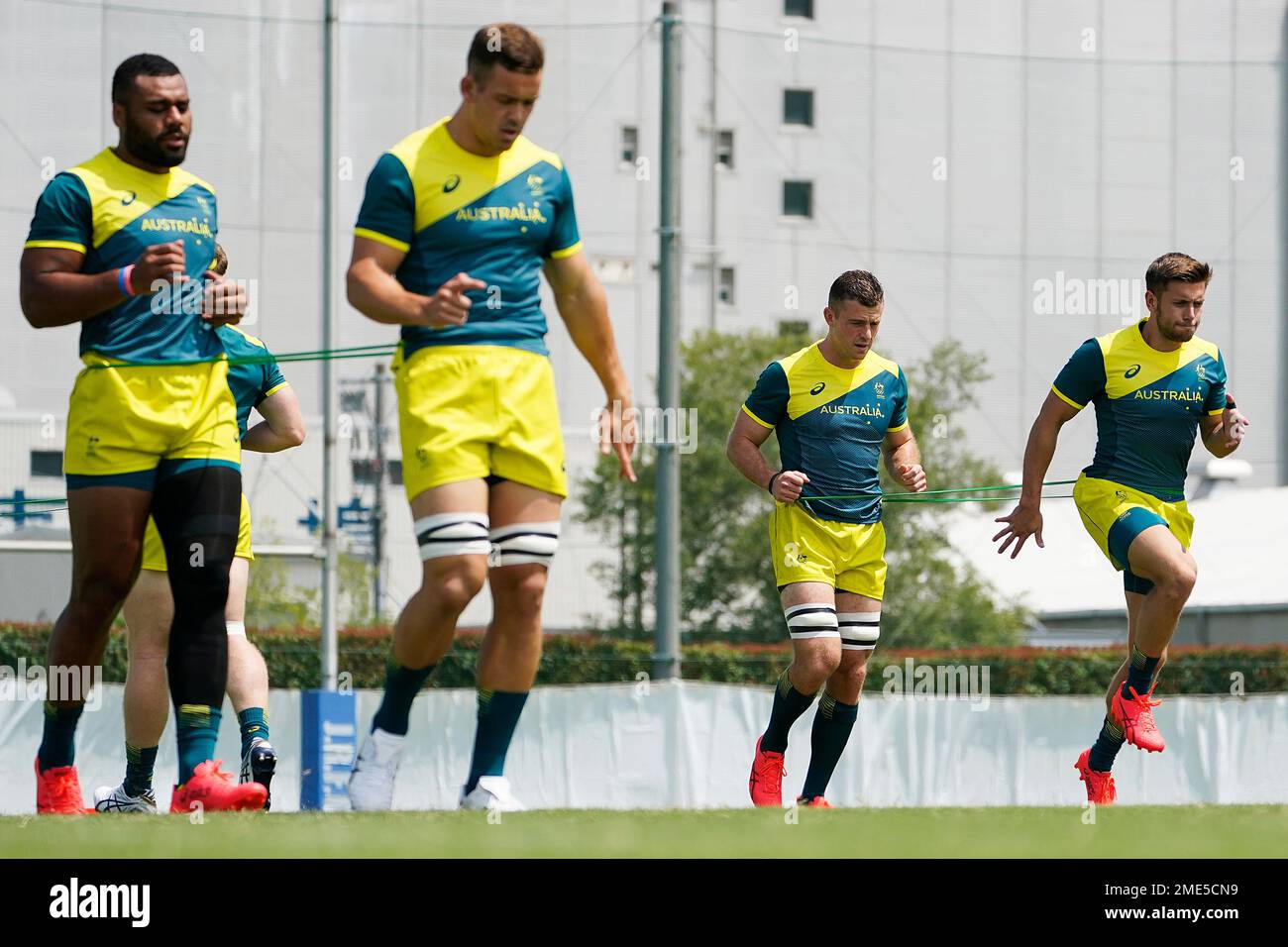 Members of Australia's men's rugby sevens team practice at the Tokyo ...