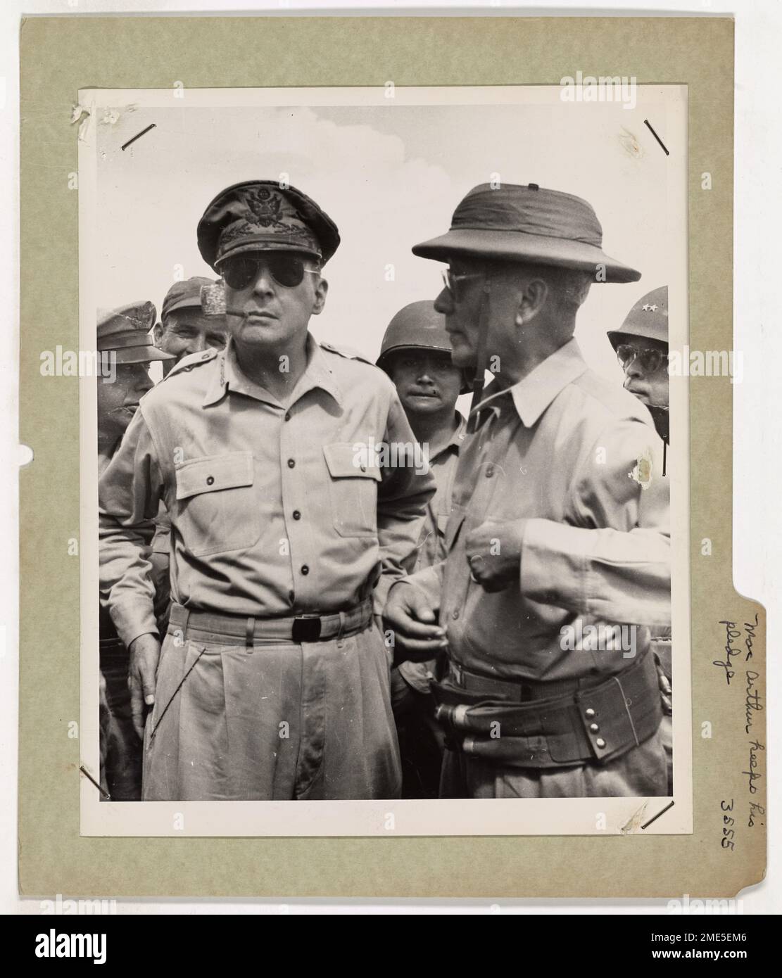 General Macarthur Pipe