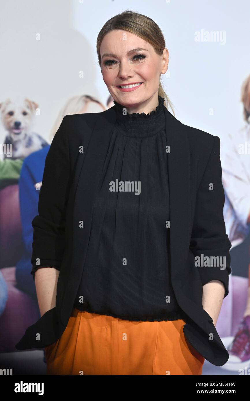 Martina HILL (actress) single image, cropped single motif, half figure ...