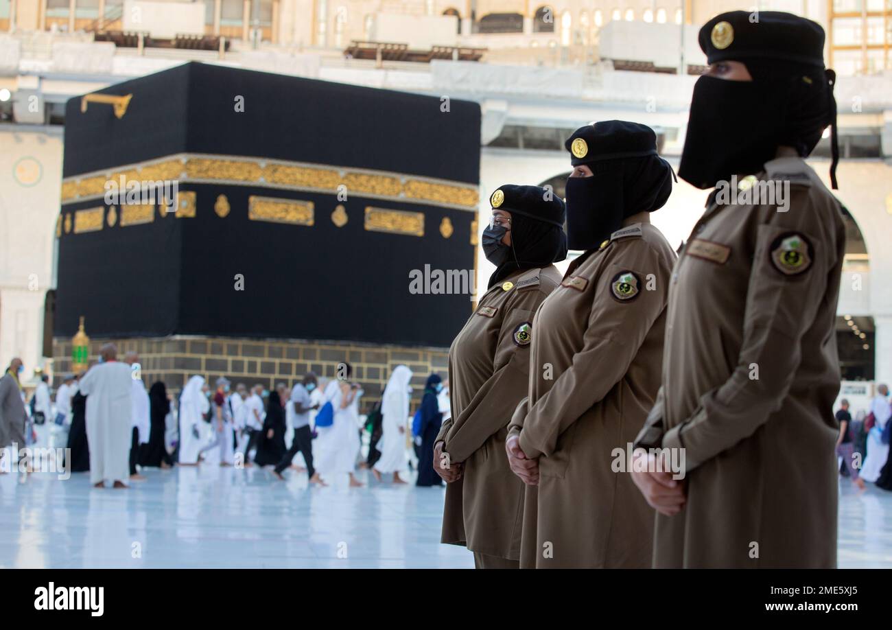 Saudi police women, who are recently deployed to the service, from ...