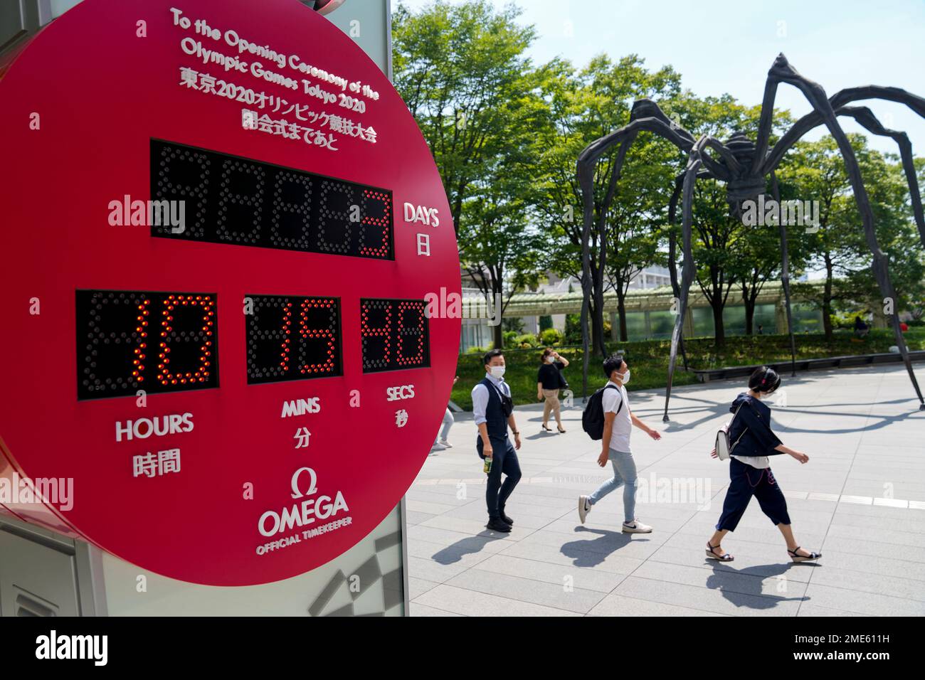 A Tokyo 2020 Olympic countdown clock displays 3 days to the opening ...
