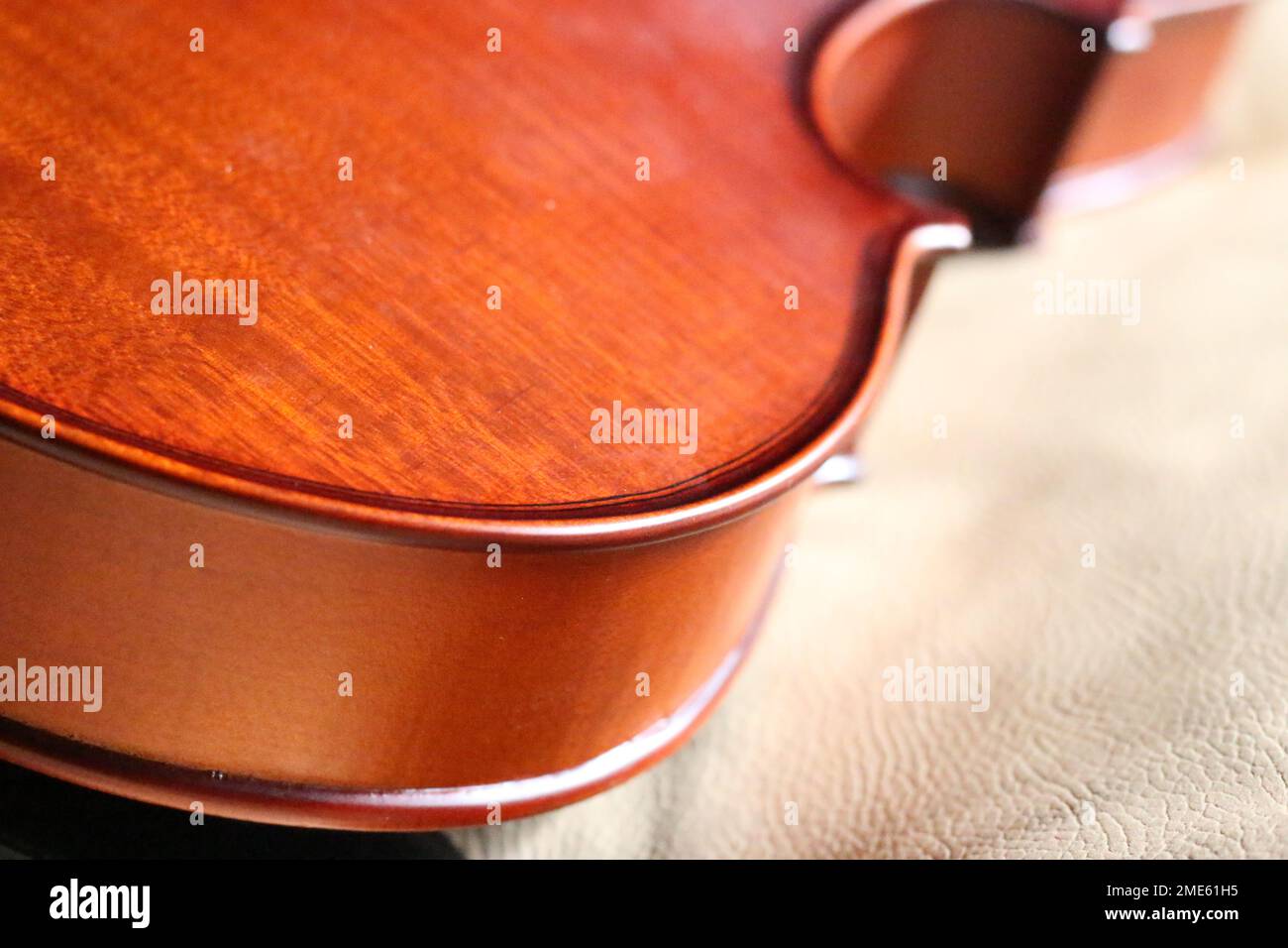 Wooden violin body in brown color Stock Photo - Alamy