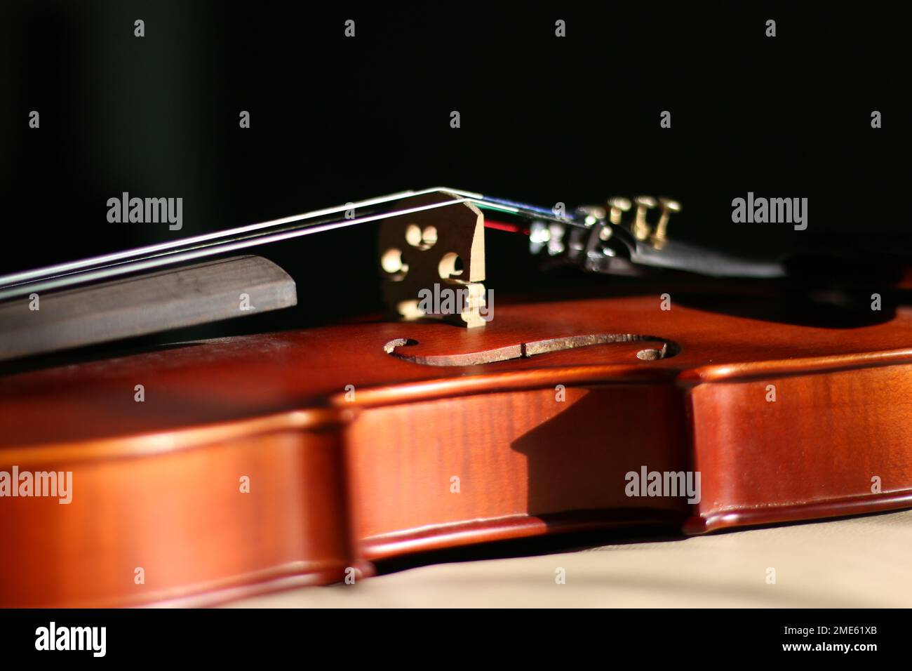 Wooden violin body in brown color Stock Photo - Alamy