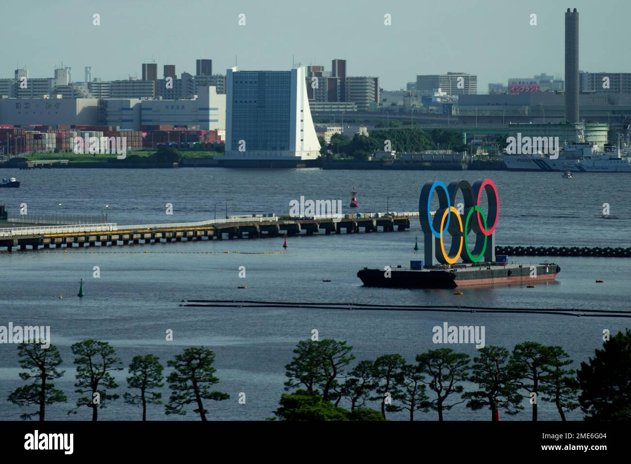 The Olympic Rings float on a barge at Odaiba Marine Park as Tokyo ...